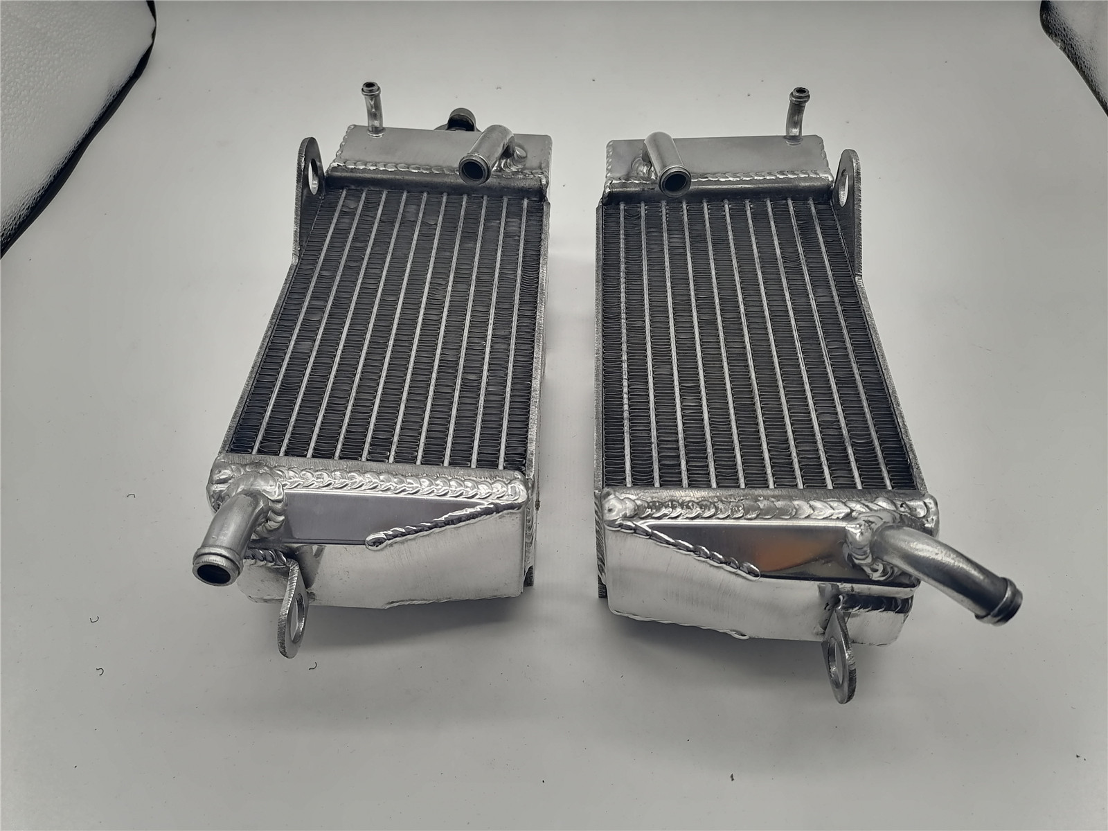 VIC-aluminum radiator for Honda CR125R 1984 ; CR250R 1984 Left+Right ...