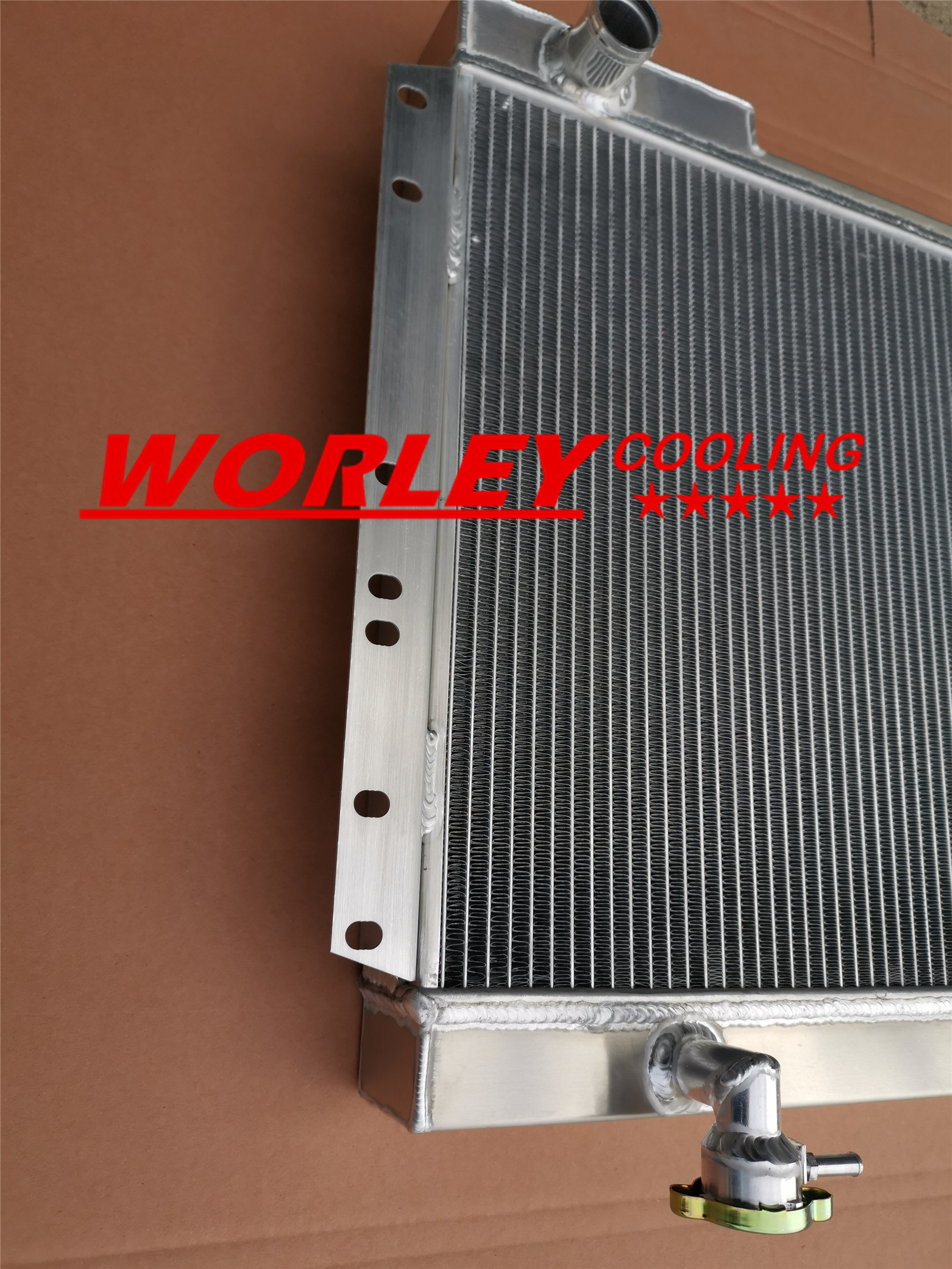 VIC-Radiator+fan For Toyota LandCruiser FJ40 FJ45 70-75 3.9L F I6 ...