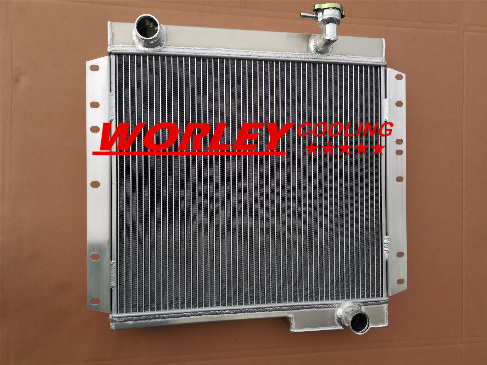 CA-3 Rows Aluminum Radiator For Toyota FJ40 FJ45 PETROL LandCruiser ...