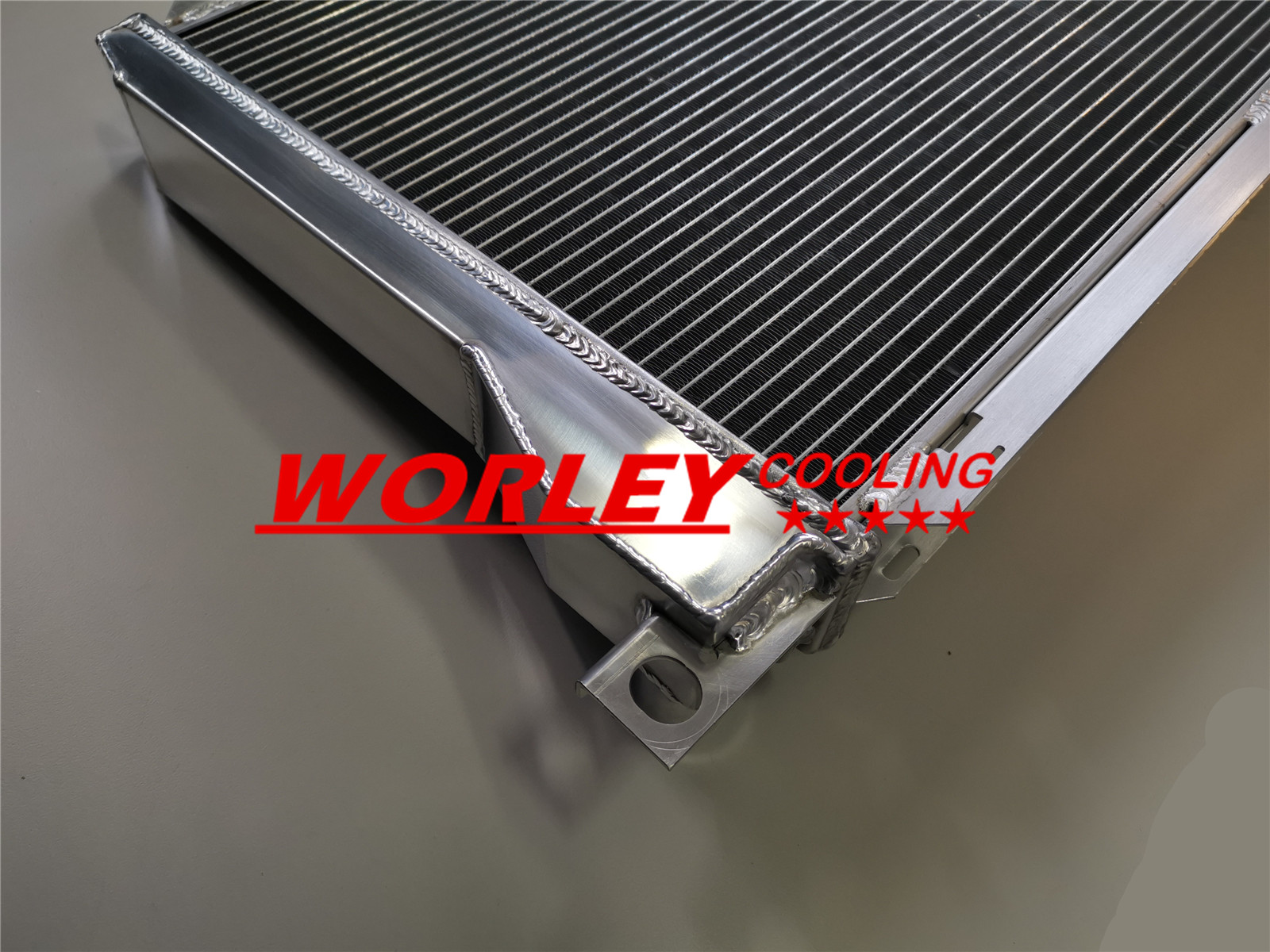VIC-44mm alloy Radiator For Ford EF EF2 EL NF DF DL Falcon Fairline XR6 V8 94-98 | eBay