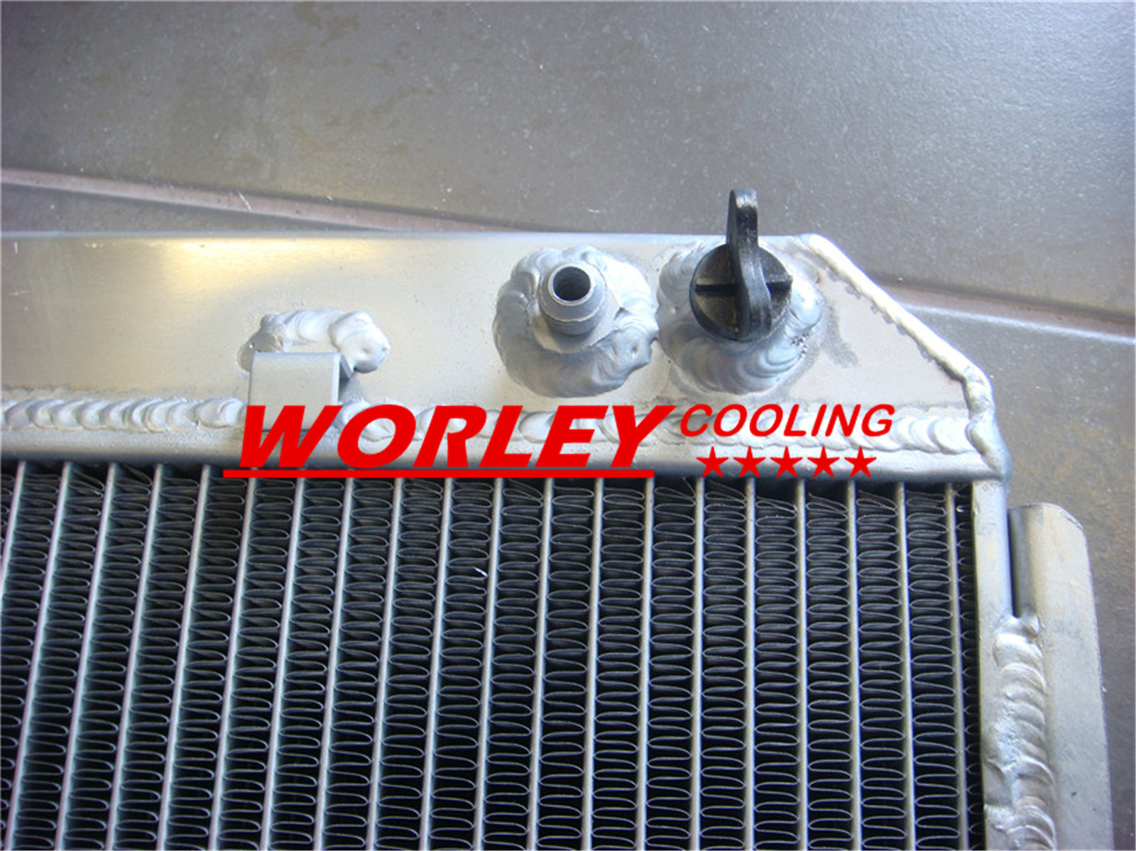 QLD-44mm Aluminum Radiator for Toyota Hilux surf KZN130 1KZ-TE 3.0 TD ...