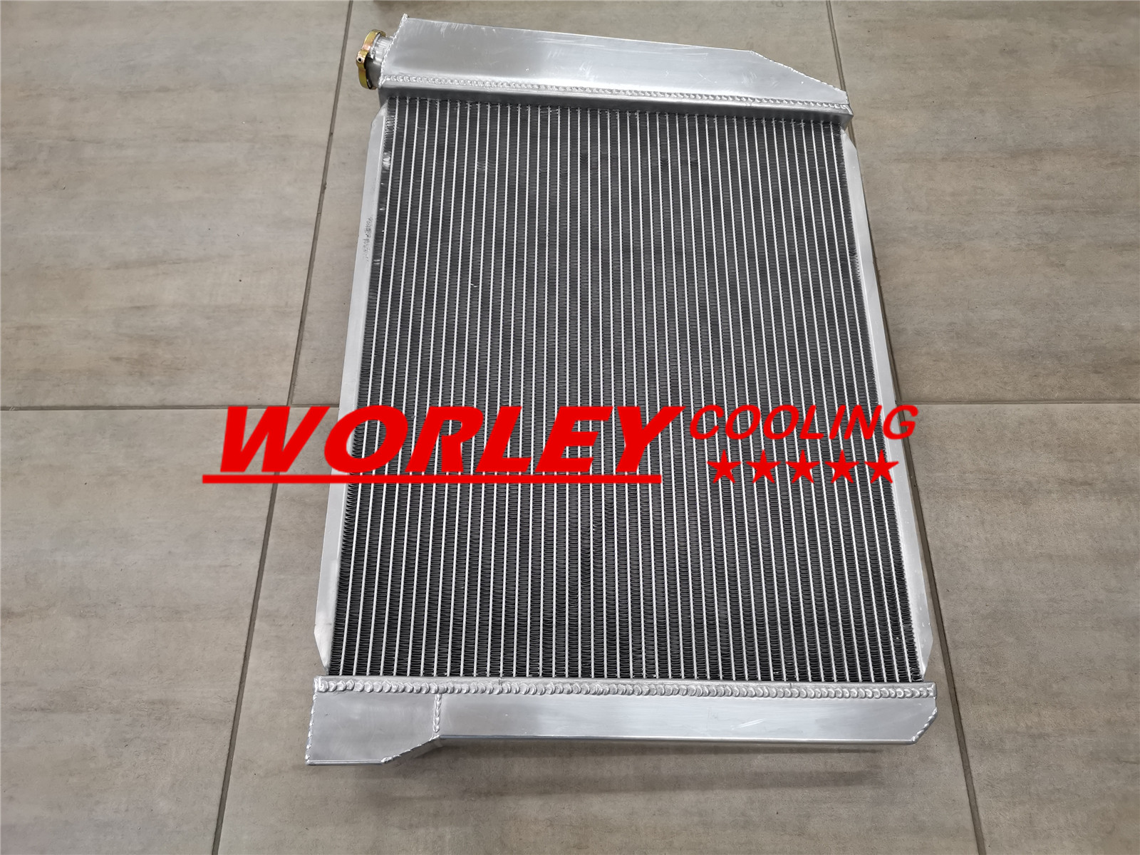 QLD-RADIATOR FOR FALCON XA/XB/XC/XD/XE FAIRMONT CLEVELAND 302/351 V8 MT ...